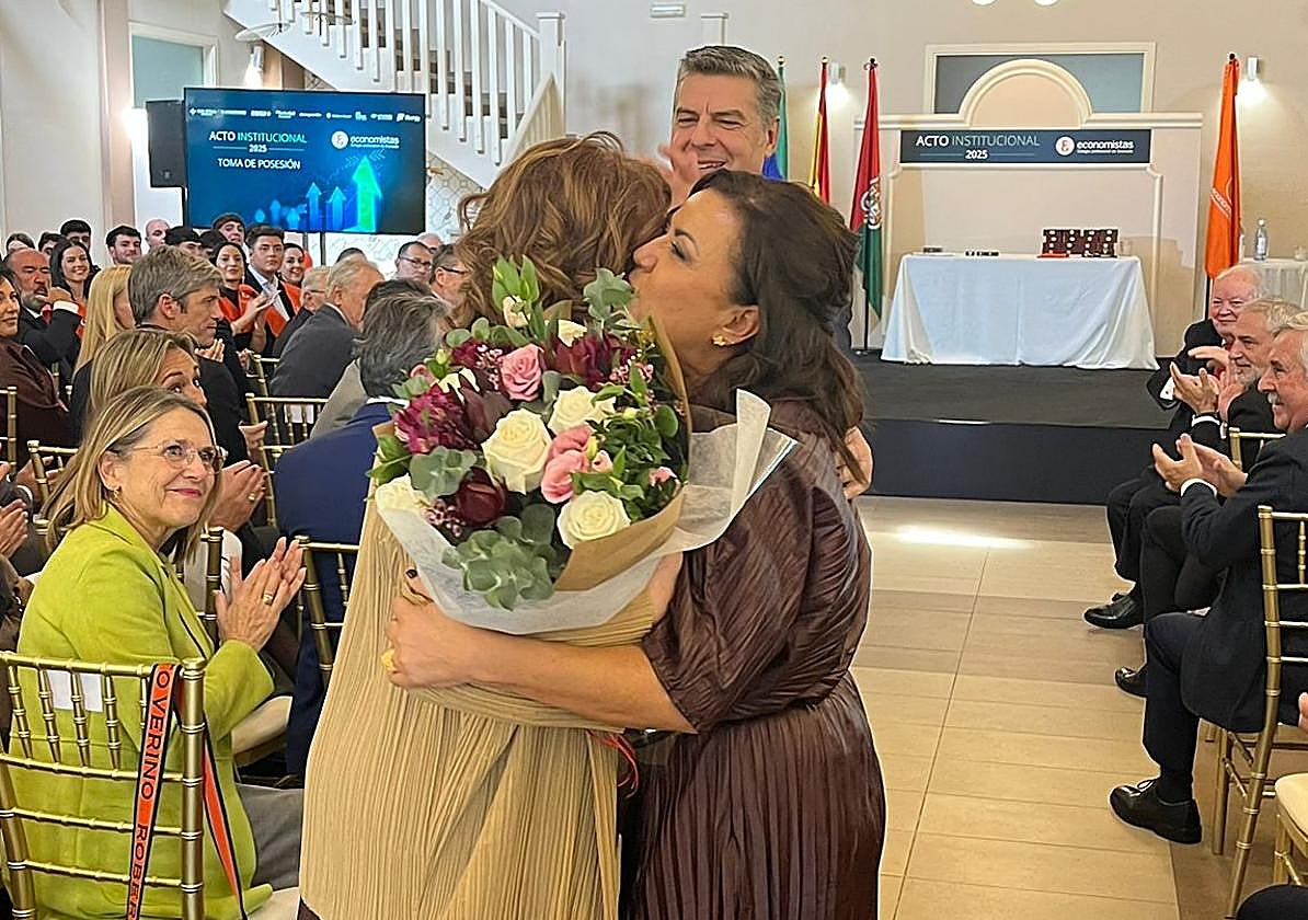 Silvia Membrive, nueva decana del Colegio Profesional de Economistas, toma posesión | Ideal